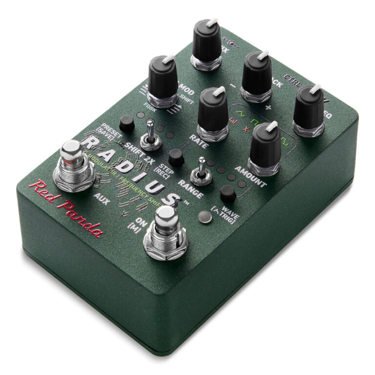 RED PANDA Radius Ring Modulator | Fuzz Bayonne